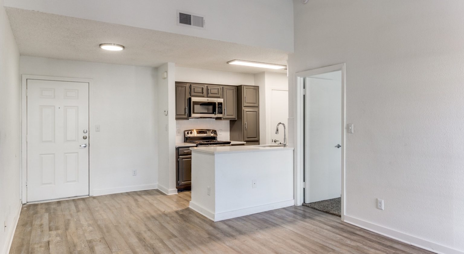 The Laney | Photo Gallery of an Apartment in Dallas